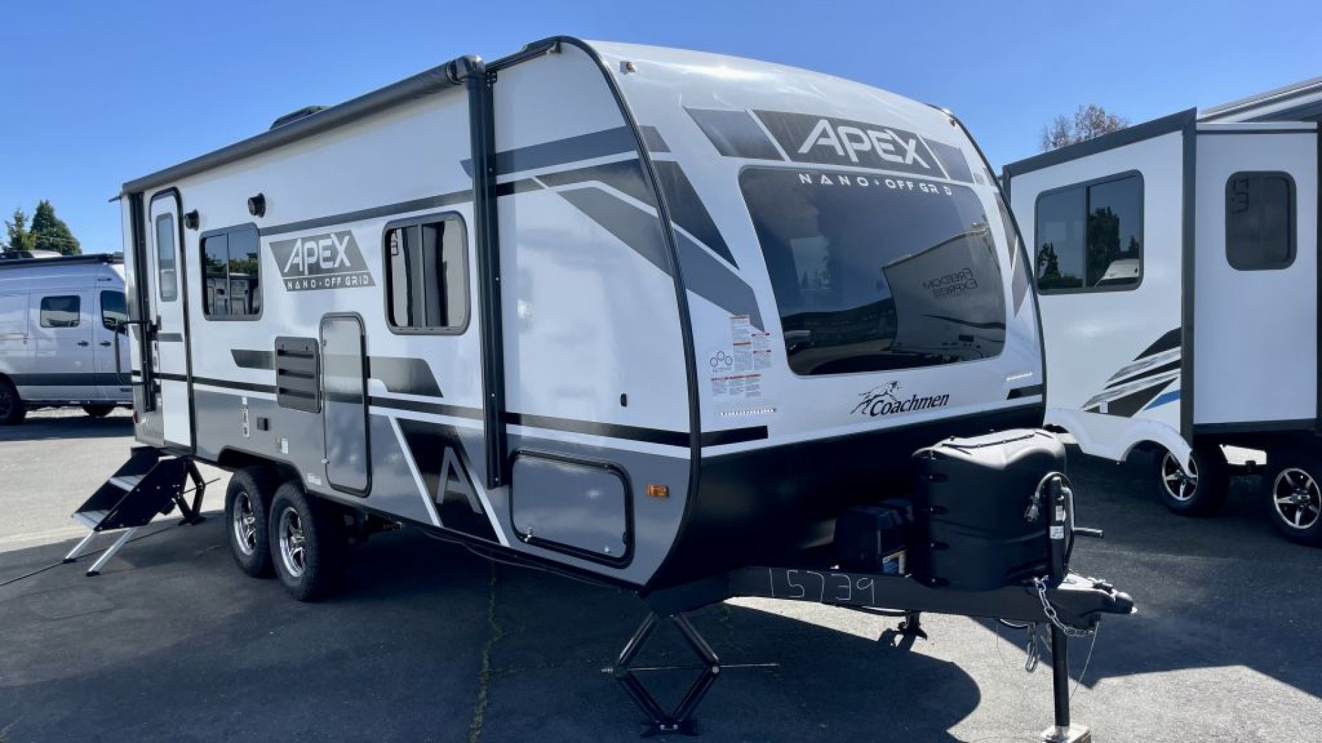 Travel Trailer for Sale in Sidney, BC | Peden RV Superstore