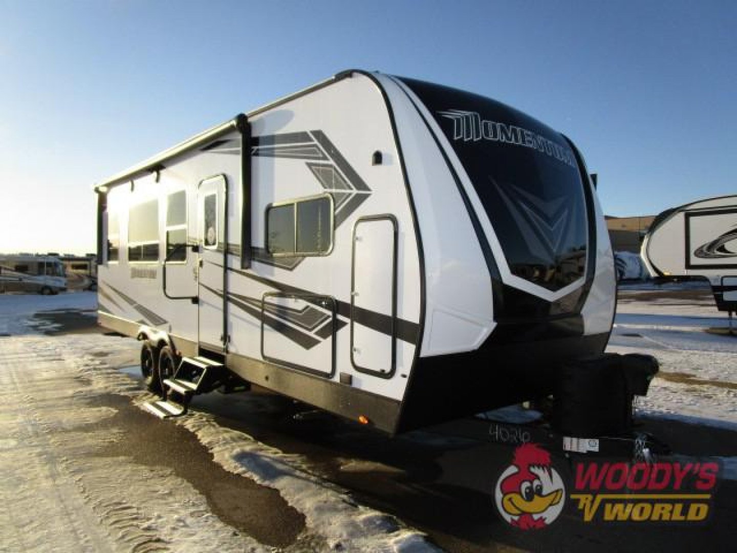 Toy Hauler Inventory | Woody's RV World