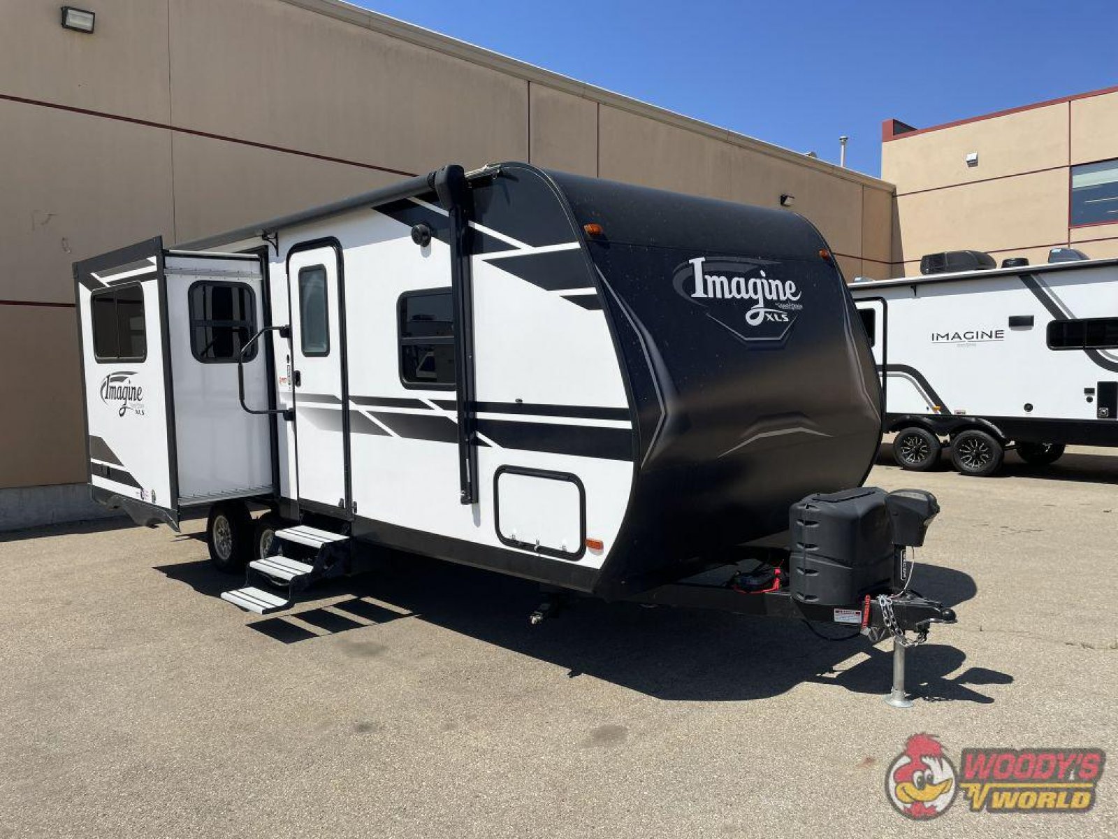 Spacious Travel Trailers for Sale under 7000 lbs | Woody’s RV World