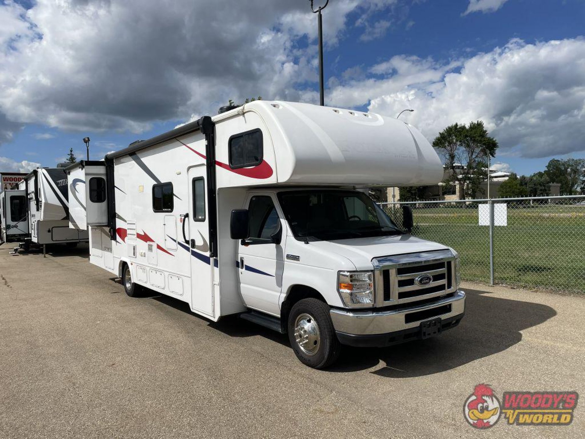 Used Class C Motorhomes for Sale - Save Big in Alberta & BC