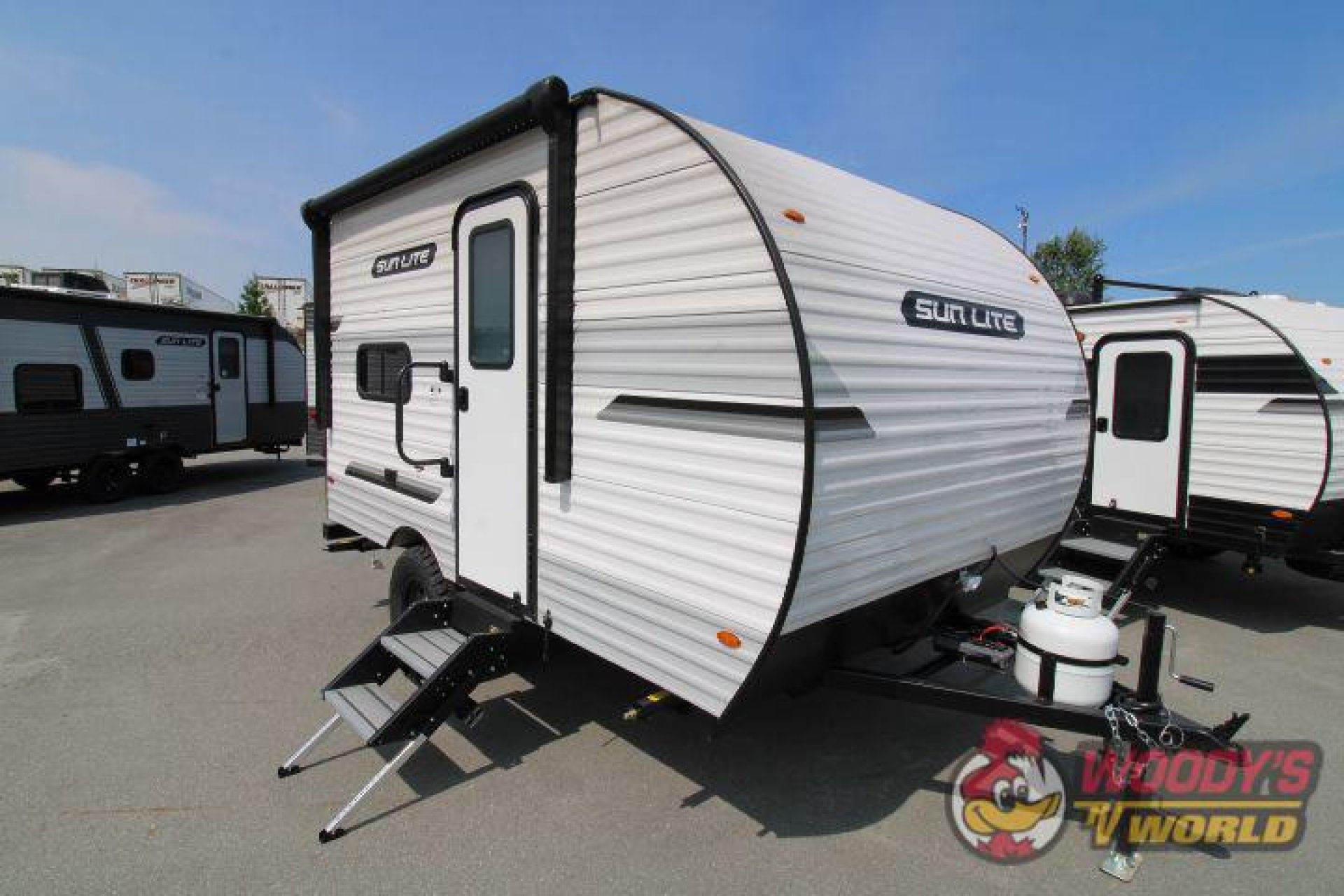 Ultra Lightweight Travel Trailers for Sale under 3000 lbs | Woody’s RV ...