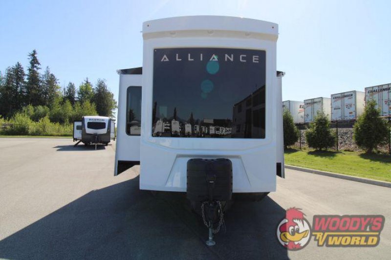 2025 Alliance RV Benchmark 42LFT | Woody's RV World