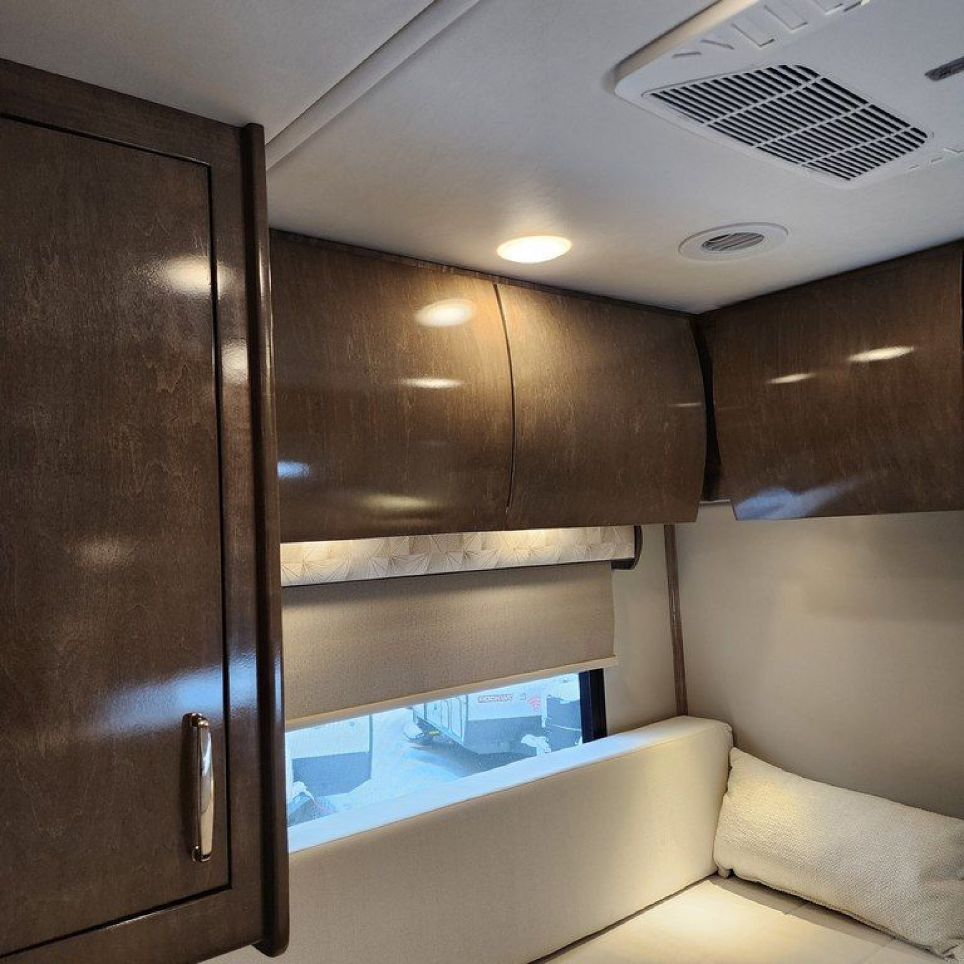 2024 Renegade Vienna 25vtbn Motorhome Class C #48735 | High River ...