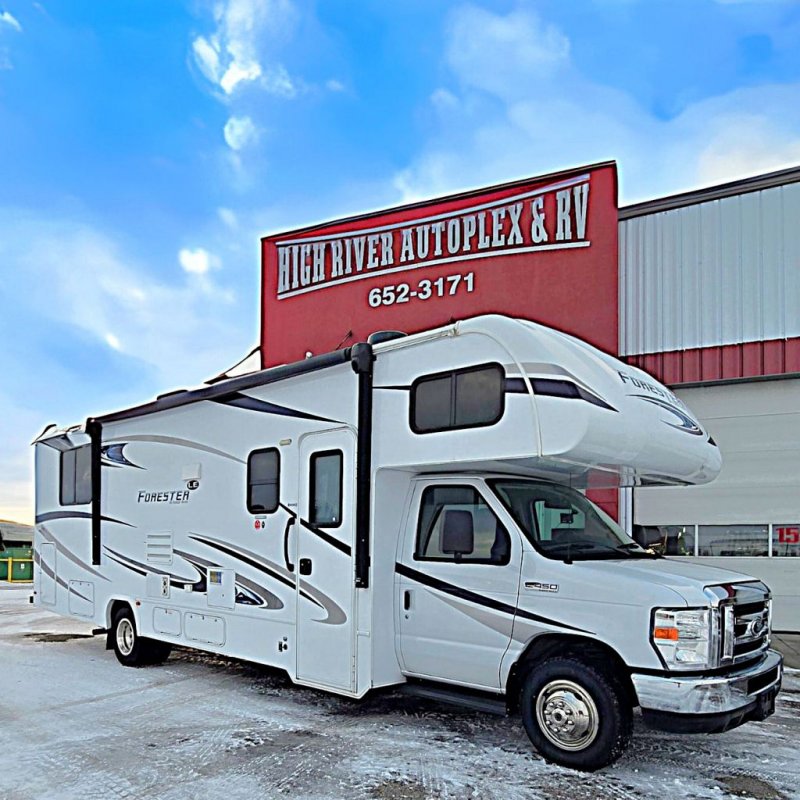 2026 Renegade Vienna 25fwc Motorhome Class C #51176 | High River ...