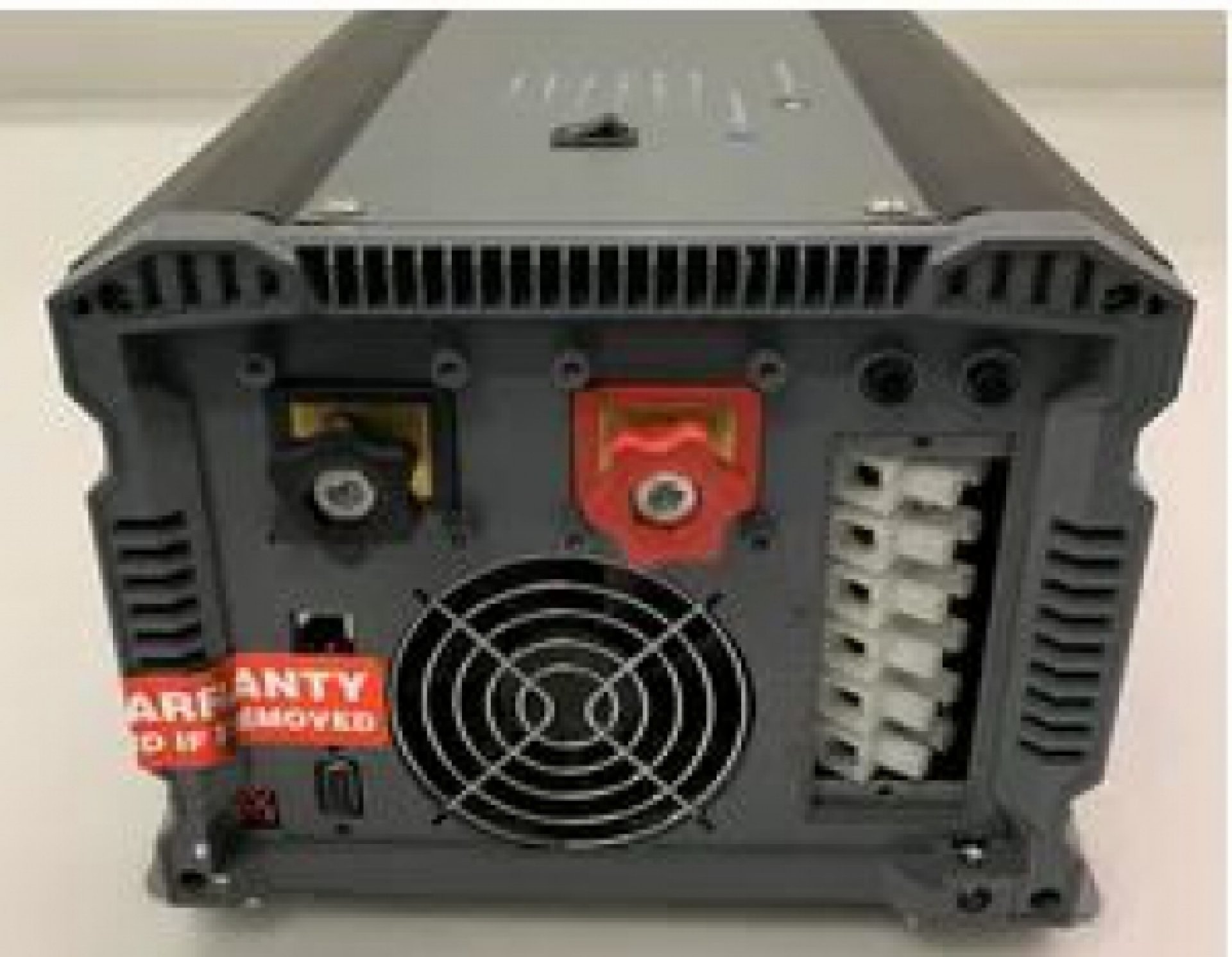 Roadtrek Inverter / Charger 3000 Watt HM 1256 - Mobilife RV Centre
