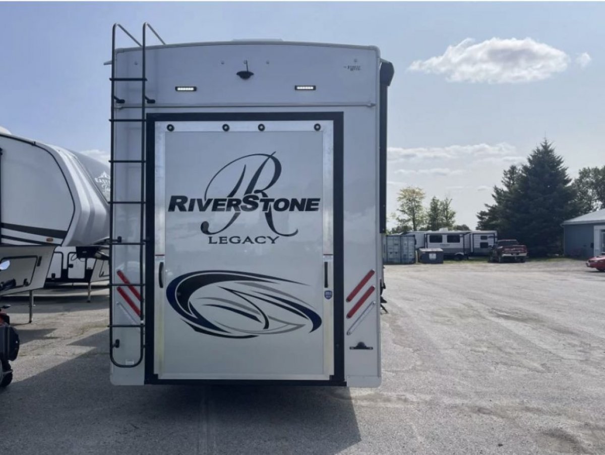 Riverstone Inventory | Great Canadian RV